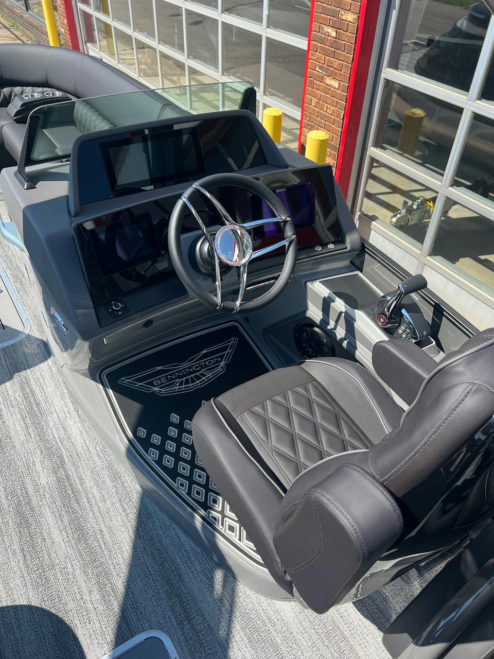 2026 Bennington 25 QFBA For Sale New: BN1673